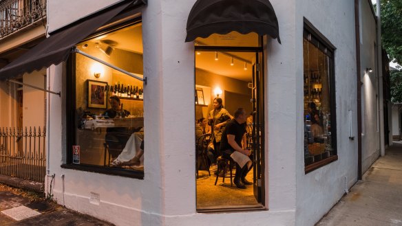 Chefs Morgan McGlone and Nathan Sasi open Bar Copains wine bar in Surry ...