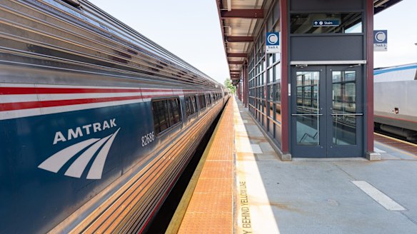 Train review: Amtrak, Coach Class, from Boston to New York City