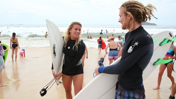 Lifeguard's 'incredible' rescue at Hawks Nest, one swimmer still missing