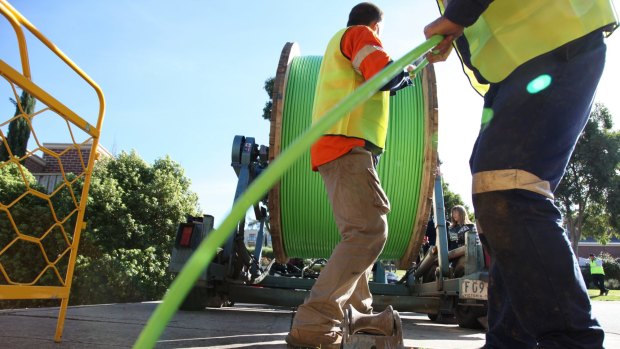 Telstra to add 1000 technicians to work on NBN and reduce repair times