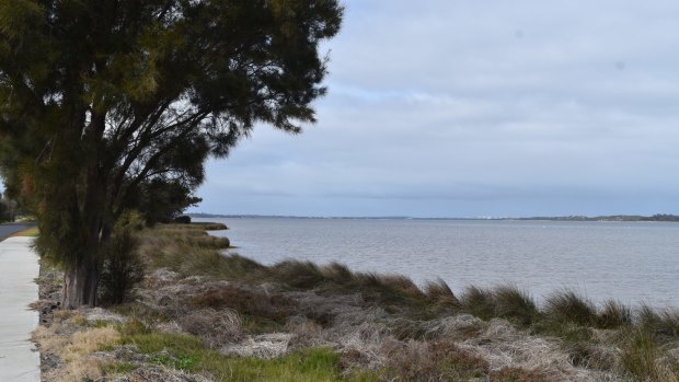 Emergency services mishear heart attack for shark attack: reports