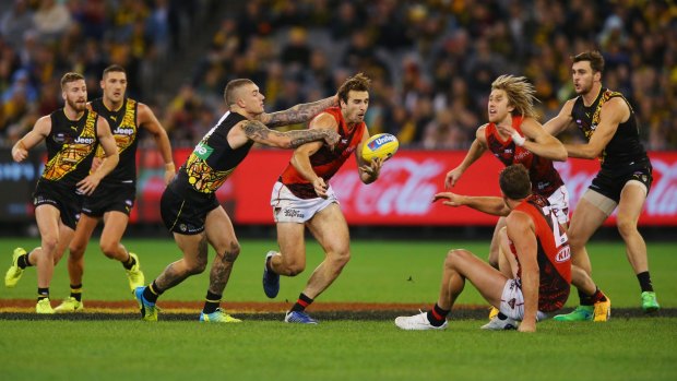 Richmond v Essendon: This time, Tigers DO get there in the end