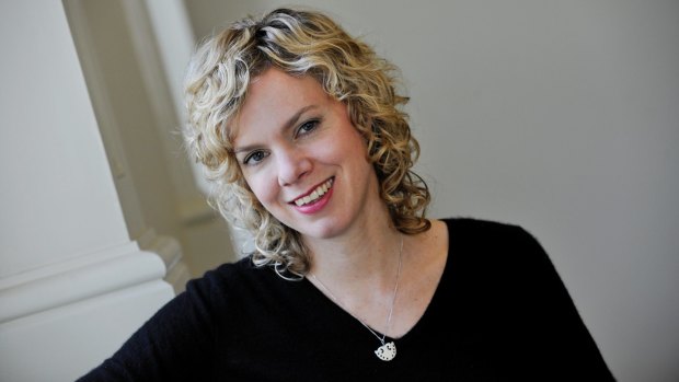 Hope Farm by Peggy Frew: an interloper divides a mother and daughter