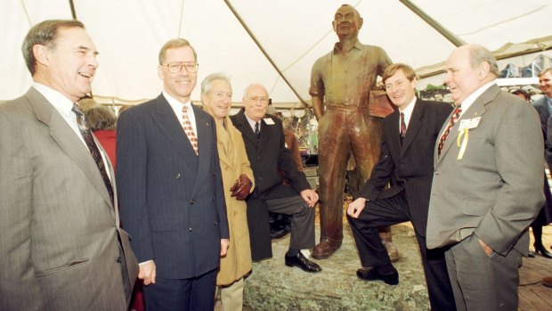 Former South Australian Premier John Bannon dies