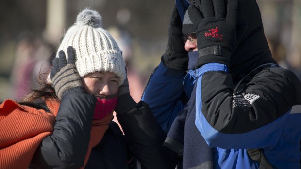 Unusual cold snap kills nearly 100 in Asia