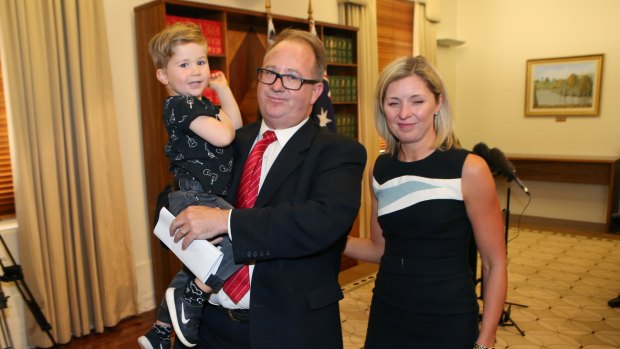 David Feeney resigns from federal Parliament, Ged Kearney set for ...