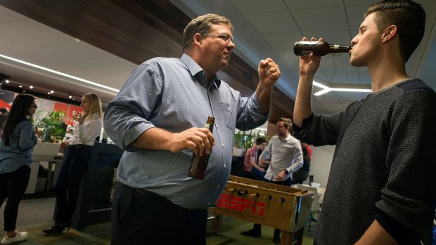 Young swear off booze as middle-age binge drinking grows - often on the ...