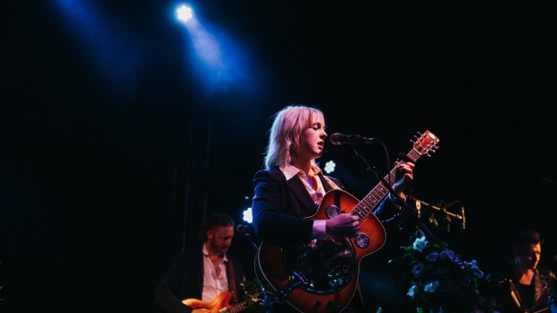 Laura Marling review: Exquisite voice and acoustic guitar a most ...