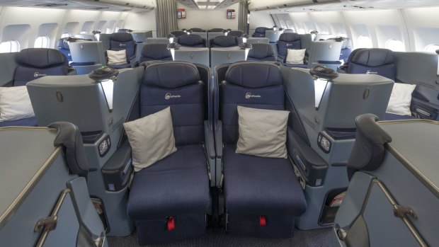 Air Berlin business class review, Abu Dhabi to Berlin