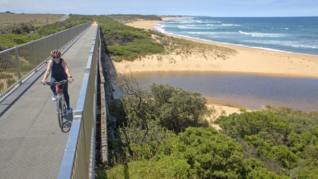 Tips and advice for cycling trips in Australia, plus eight of the best ...