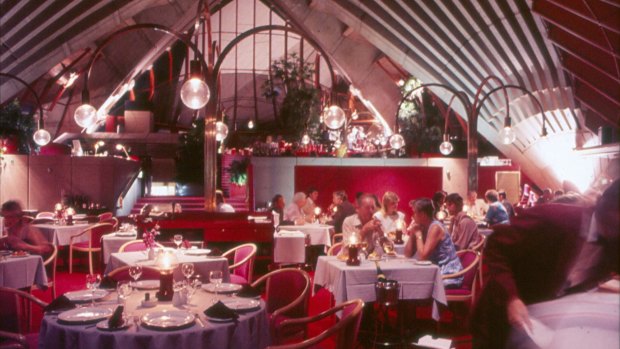 Dining at Sydney Opera House: Bennelong's $6 lunches and taste tour's ...