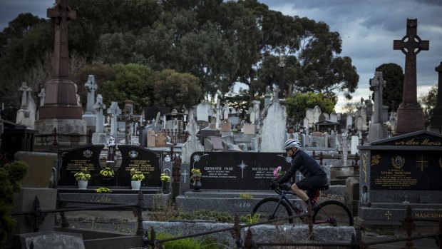 Melbourne historic cemeteries are a quiet, peaceful exercise option ...