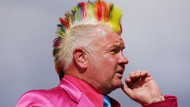 darryn lyons pub