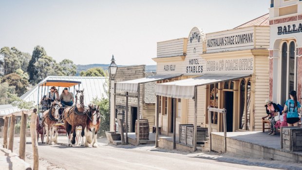 Australia's ten biggest inland cities you should visit (or avoid)