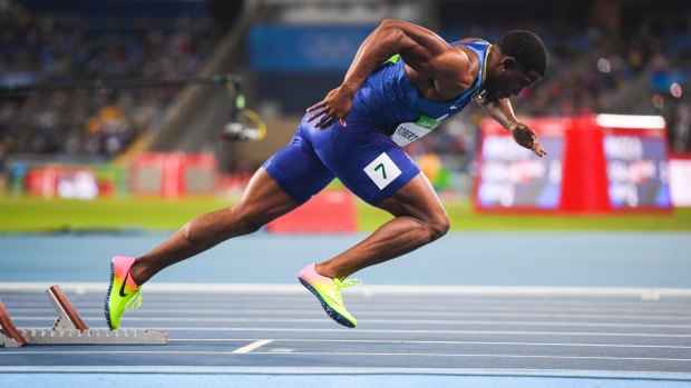 US Olympic gold medal sprinter Gil Roberts uses 'passionate kissing ...