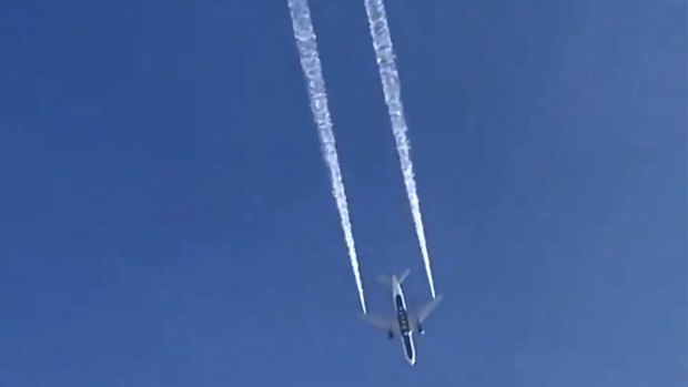 Students sue Delta Air Lines after plane dumps fuel over LA high school Students sue Delta Air Lines after plane dumps fuel over LA high school