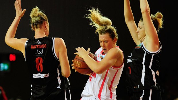 WNBL season 2015-2016: Title prospects and key players for every team
