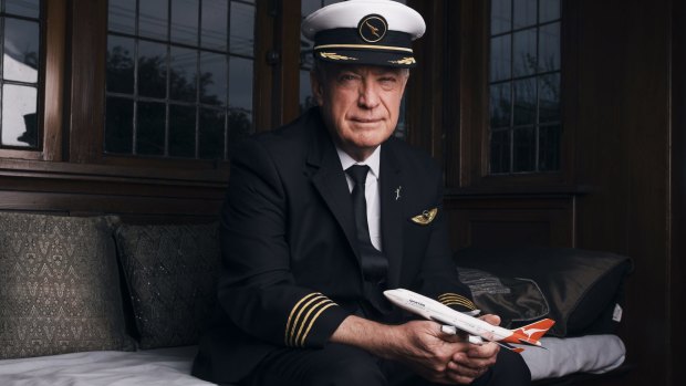 Qantas Boeing 747 jumbo jet retirement: Veteran pilot says goodbye to ...