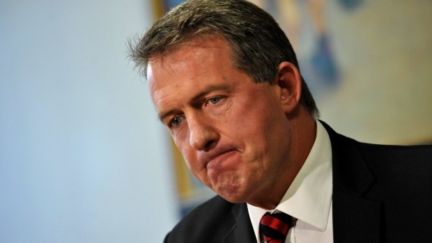 Essendon 34: I take 'full accountability', says former Dons chief Ian ...