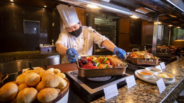 Hotel breakfast buffets and COVID-19: buffet dining makes a comeback