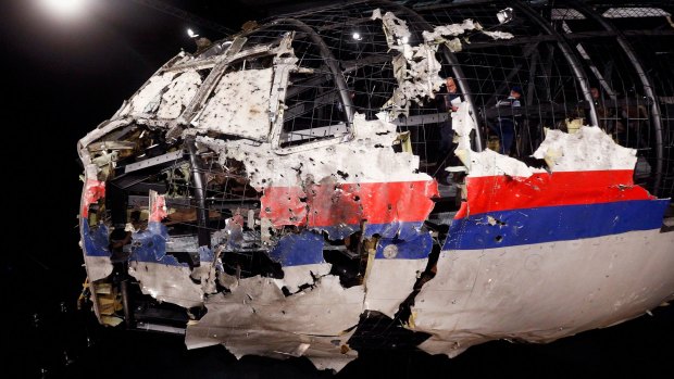 Malysian Airlines flight MH17 investigation pinpoints exactly where ...