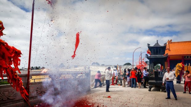 Year of the Monkey launched with a bang at Springvale Buddhist temple