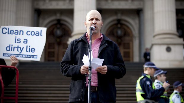 Green groups urge Malcolm Turnbull to drop Tony Abbott's tax 'vendetta'