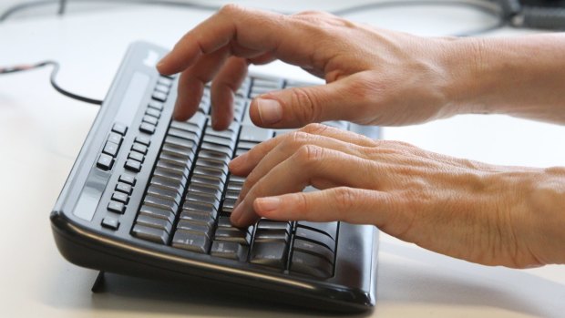 Want to be a better writer? Type with only one hand