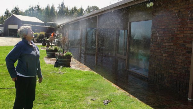 As another fire season arrives, Black Saturday survivors prepare and endure