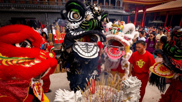 Year of the Monkey launched with a bang at Springvale Buddhist temple