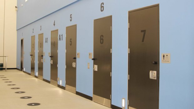 NSW's first 'pop-up prison' opens in bid to ease overcrowding