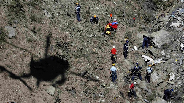 Two-person rule in cockpit fails to address mental health problem in ...