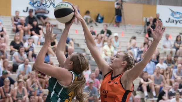 Townsville Fire ride hot shooting to big win over Dandenong Rangers