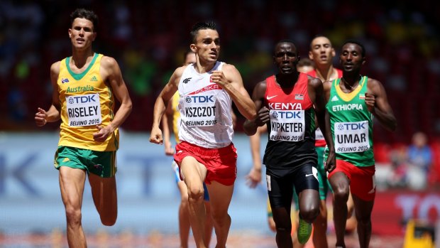 World Championships 2015: Jeff Riseley risks broken foot and powers to ...