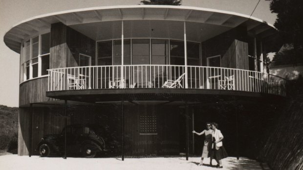Roy Grounds' round house at Frankston: childhood landmark still lifts ...