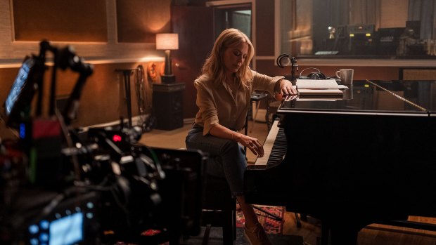 Qantas TV ad: Ash Barty and Kylie Minogue lead all-star cast in 'I ...