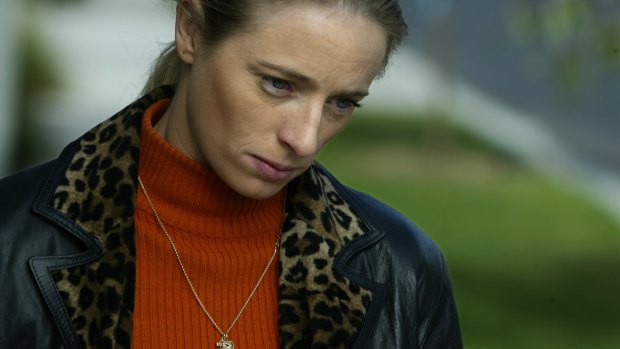 'Femme fatale' Robyn Lindholm gets 25 years in jail for former lover's ...