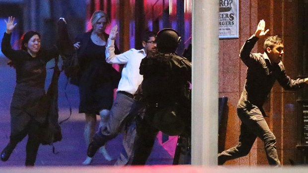 Sydney siege gunman Man Haron Monis attracted attention of FBI in 2009
