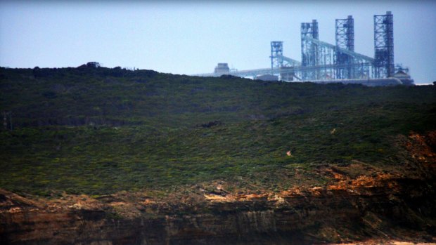 Massive Portland smelter risks closure as losses and costs surge