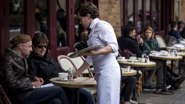 Restaurant tipping in the US: How not to be a bad tipper