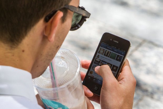 Telstra, SingTel-Optus rolling out 4G mobile network