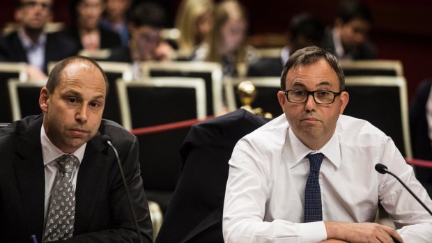 Matthew Grounds, David Gonski and fellow bankers join up to work for free