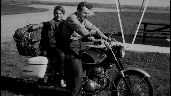 Robert Pirsig, best-selling author of Zen and the Art of Motorcycle ...