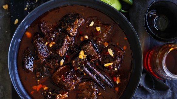 Neil Perry's cinnamon and chilli braised beef