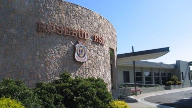 'It was pretty scary': High school feud sparks brawl at Rosebud RSL kid ...