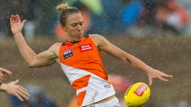 AFLW: GWS Giants coach Alan McConnell's plan to shut down Western Bulldogs