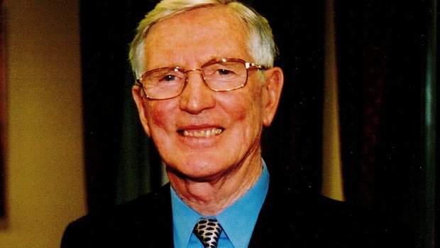 'Maverick' headmaster led Wesley College into the modern era