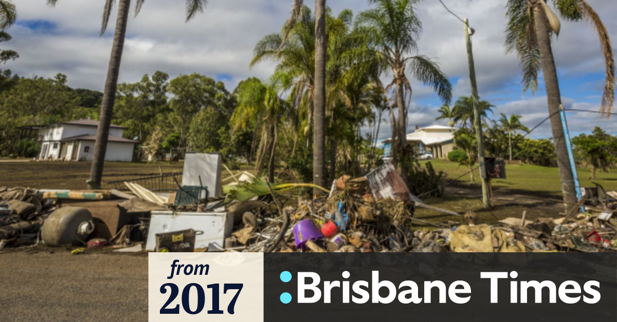 Clean-up in wake of Cyclone Debbie continues while Rockhampton braces ...