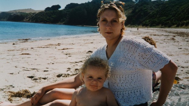 Latrobe Regional hospital and Dr Andre Hugo sued over Linda Parker's death