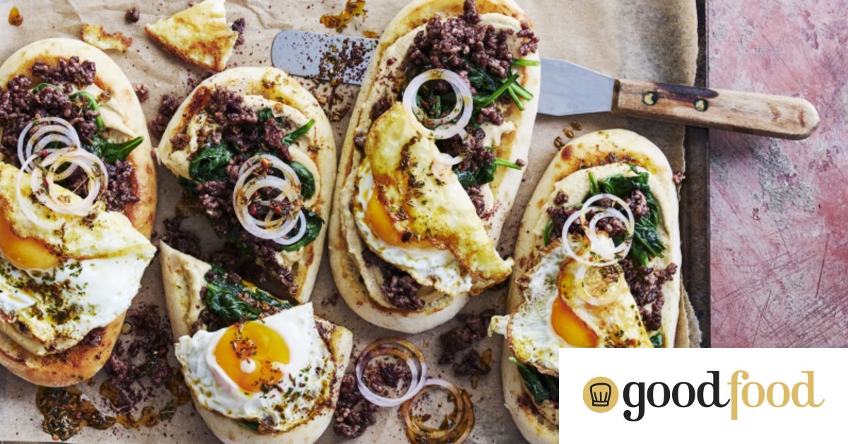 Fast sumac beef and spinach pide